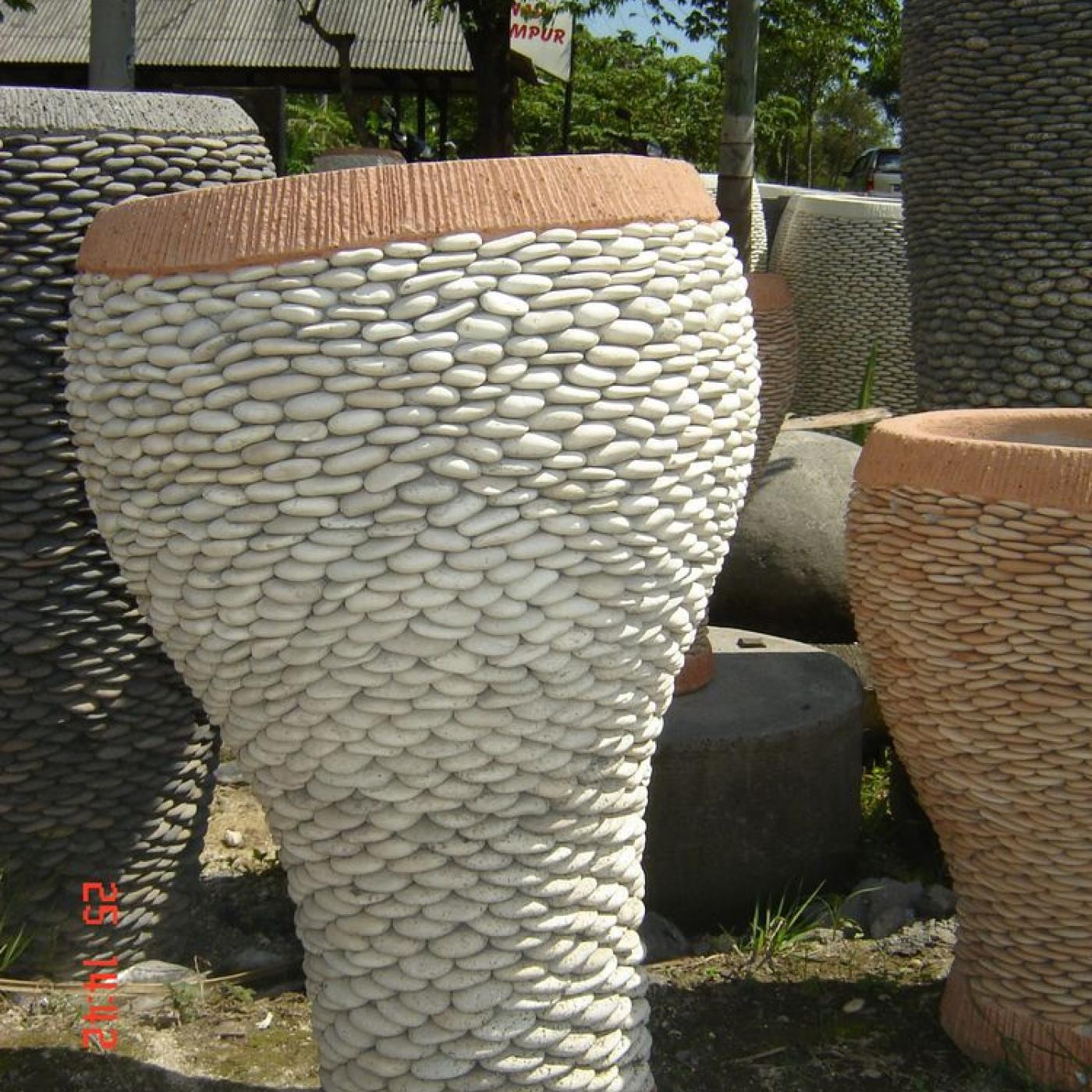 Stone Pot Garden | Bali Carving